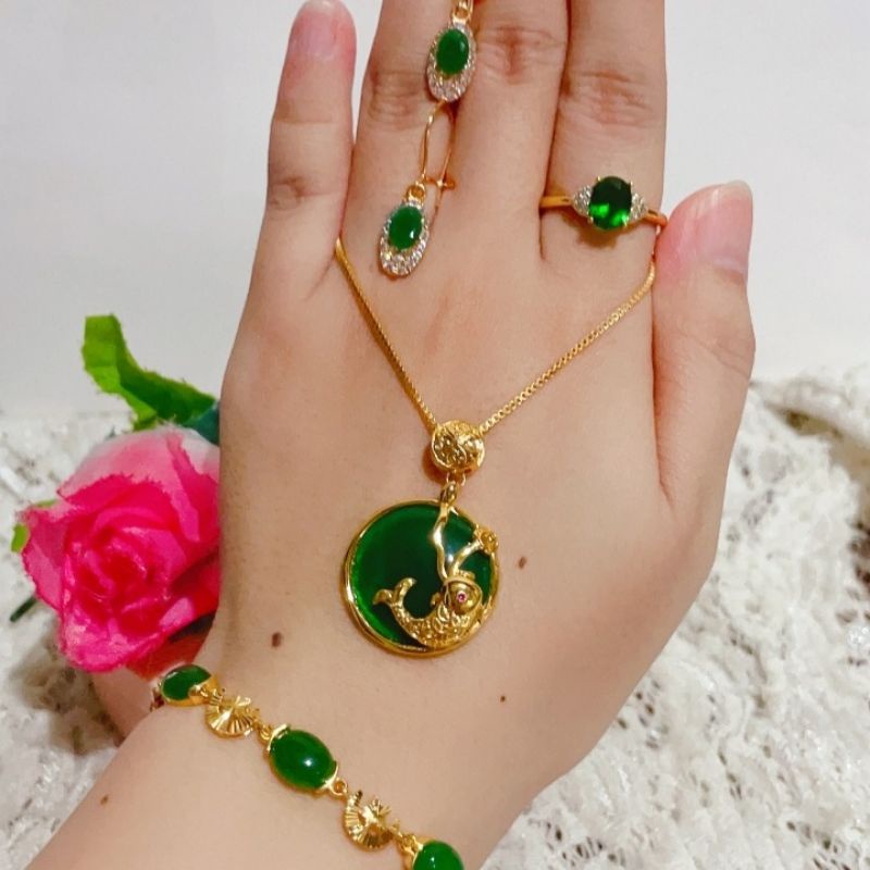 Jual Set perhiasan wanita permata giok warna hijau lapis emas impor ...