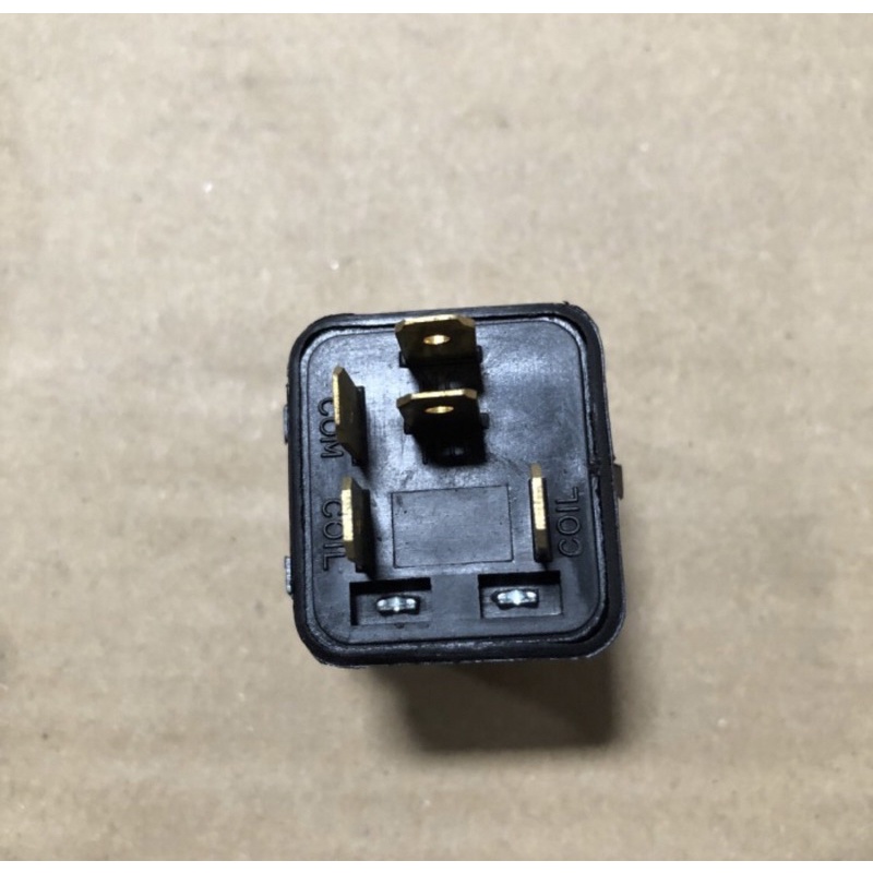 Jual RELAY ISUZU PANTHER K5 KAKI 5 / COP 5 12V | Shopee Indonesia