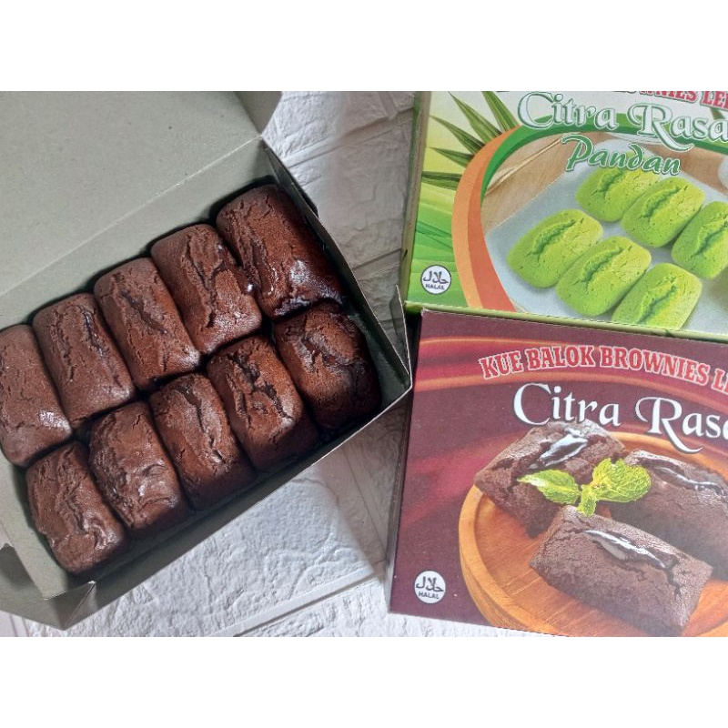 Jual Kue balok coklat lumer 1 box isi 10 kue | Shopee Indonesia