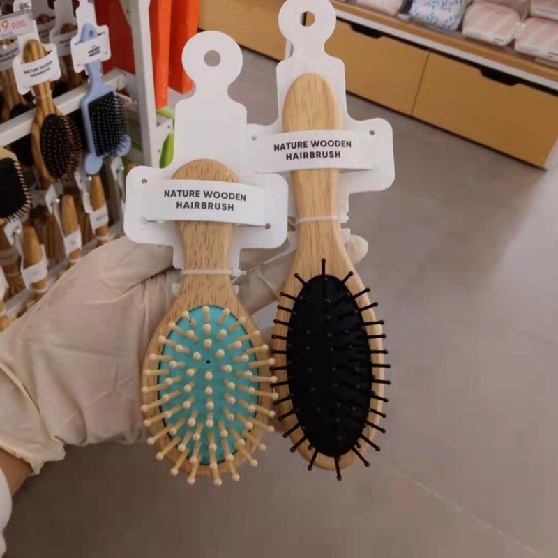 Jual Miniso Hair Wooden Hair Brush/sisir kayu mini | Shopee Indonesia