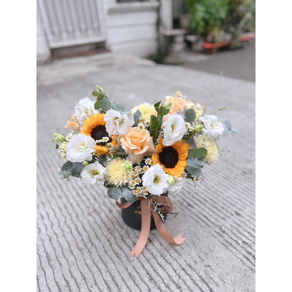 Jual FRESH BLOOM BOX MEDIUM SIZE - BOX BUNGA BLOOM BOX FLOWER BOX FRESH FLOWER BOX KOTAK BUNGA ...