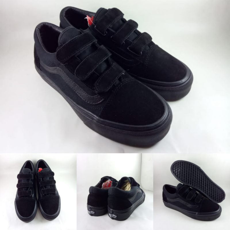 Jual Sepatu Sneakers Vans Old Skool Velcro Classics Suede Full Black ...