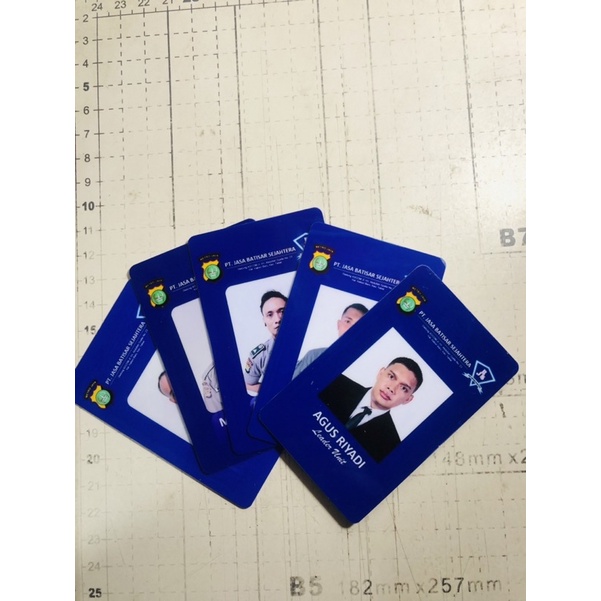 Jual ID Card Murah | Shopee Indonesia