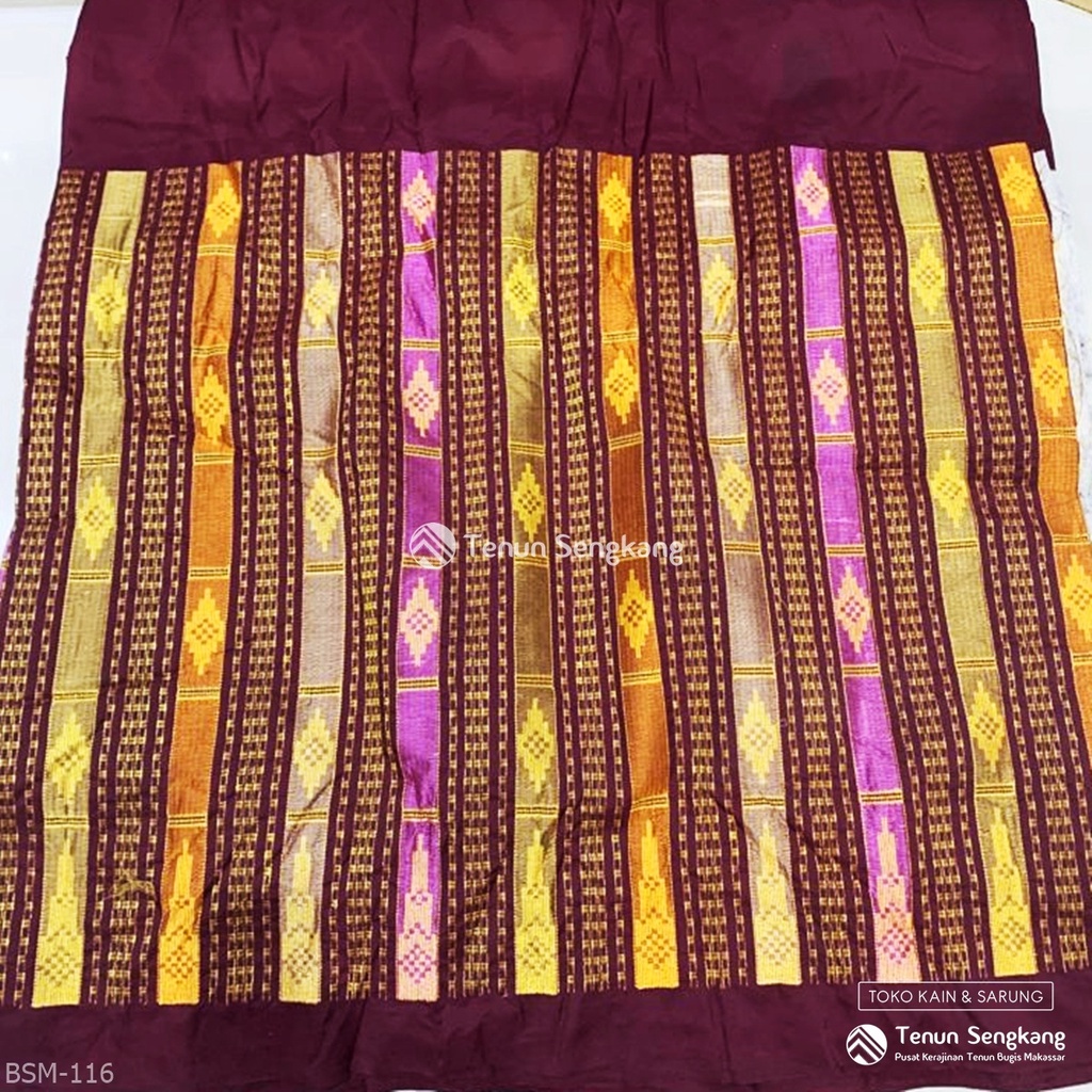 Jual Kain Tenun Sulam Motif Bugis Makassar Marun - Tenun Sengkang BSM ...