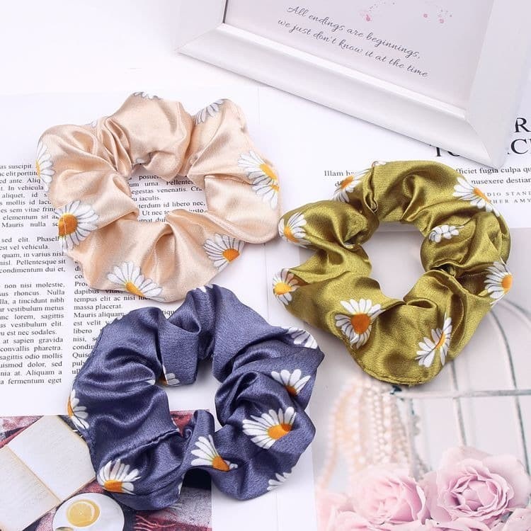 Jual Ikat Rambut Scrunchie Rose / Kunciran Rambut Korea Style Aksesoris ...