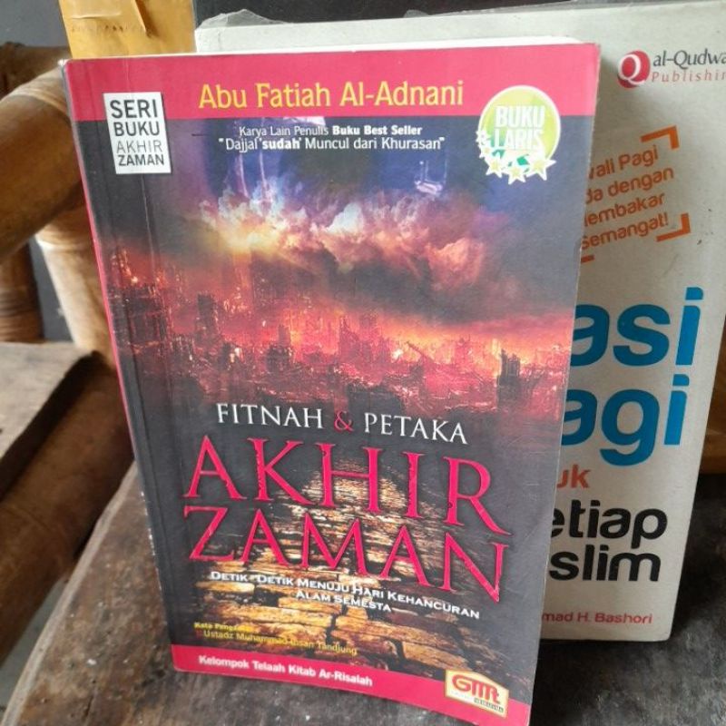 Jual buku FITNAH&PETAKA AKHIR ZAMAN BY ABU FATIAH AL ADNANI | Shopee Indonesia