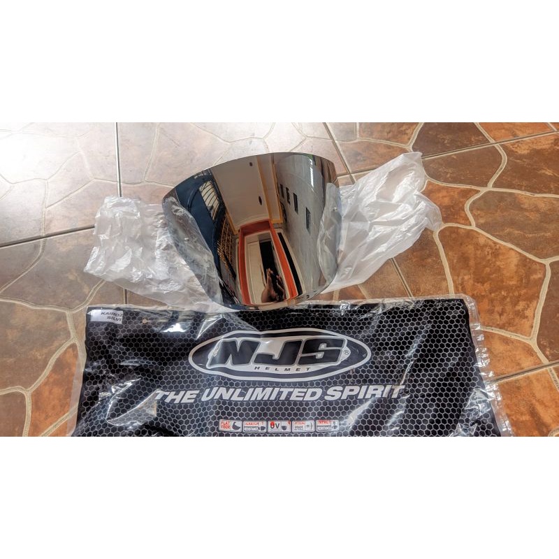 Jual visor helm njs kairoz silver V2 (Like a new) | Shopee Indonesia