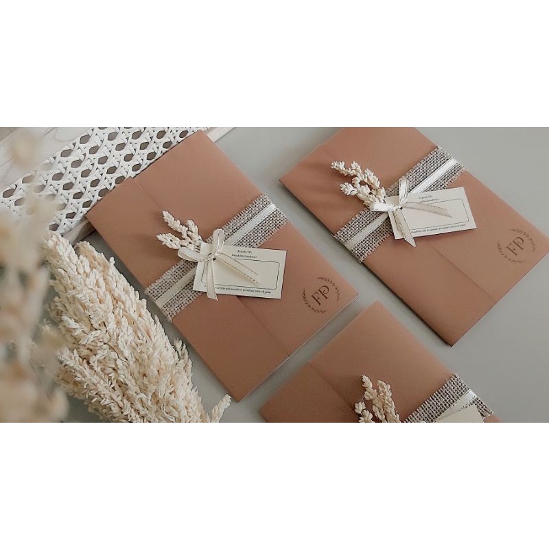 Jual Undangan Rustic SC31 coklat muda | Shopee Indonesia