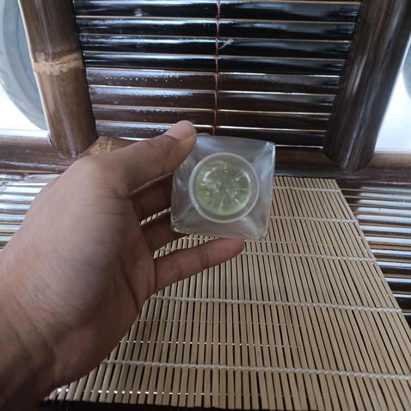 Jual Botol reed diffuser 50ml piramida tutup Kaca / botol bibit parfum ... Jual Botol reed diffuser 50ml piramida tutup Kaca / botol bibit parfum ...