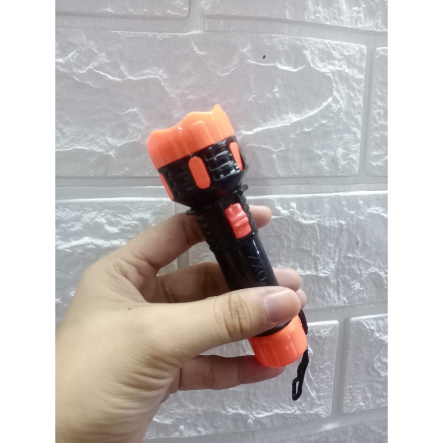 Jual Senter Kecil - Cahaya Putih - Plus Gantungan Kunci - Plus Batu ...