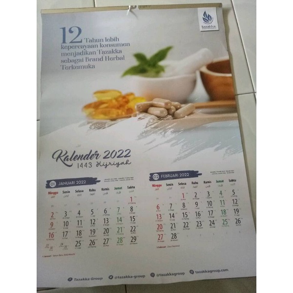 Jual KALENDER 2024 MODEL 7 LEMBAR BEBAS CUSTOM FOTO NAMA | Shopee Indonesia