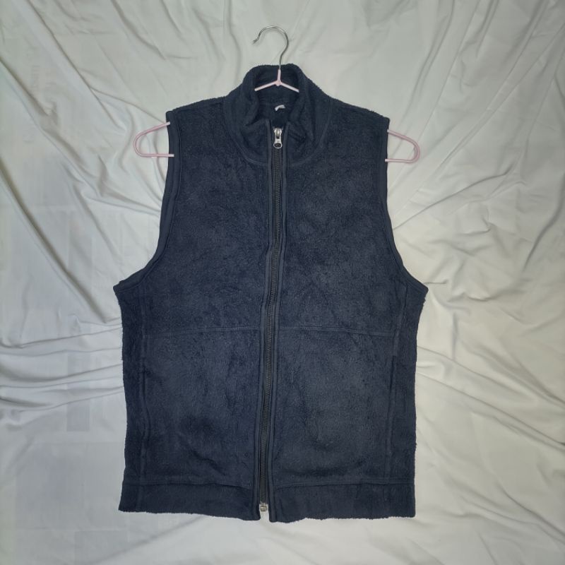 Jual Vest rompi polar UNIQLO | Shopee Indonesia