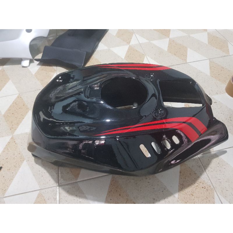 Jual kondom tangki gsx r 150 model r1m | Shopee Indonesia
