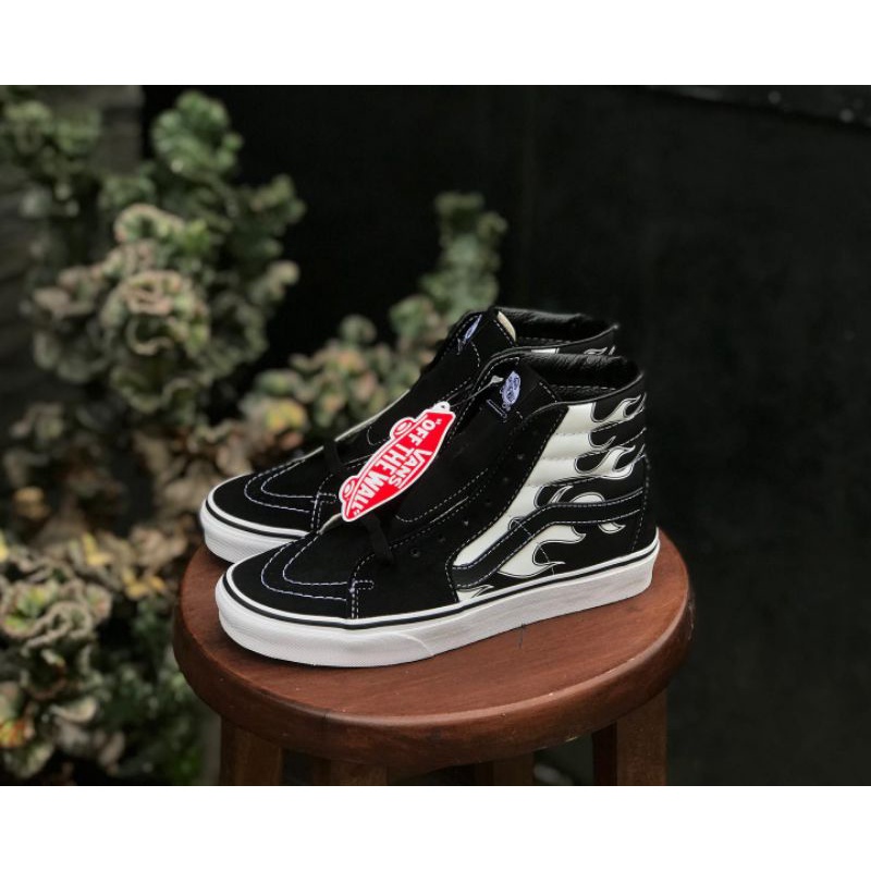 Jual Vans Sk8 Hi Flame Black White Binb Resmi Pt Navya Shopee Indonesia
