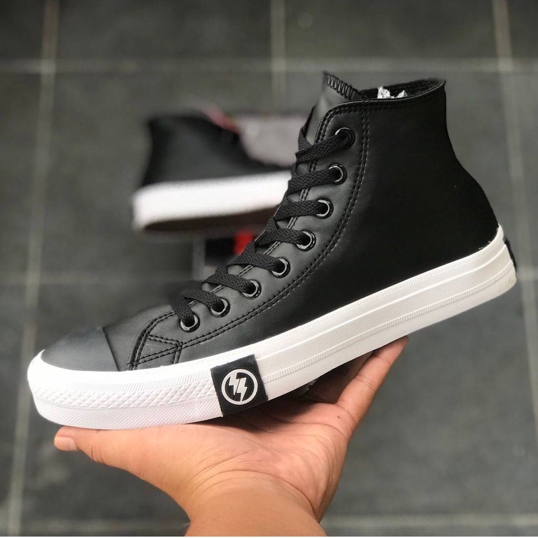 Jual SEPATU CONVERSE HIGH ALL STAR CT II UNDEFEATED BLACK WHITE KULIT ...