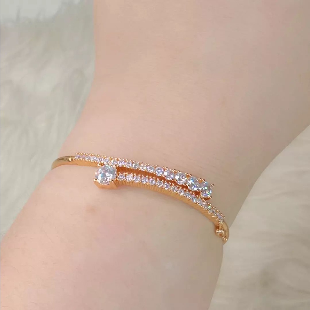 Jual La Vienne - Rania - Gelang Titanium Wanita Anti Karat - Perhiasan ...