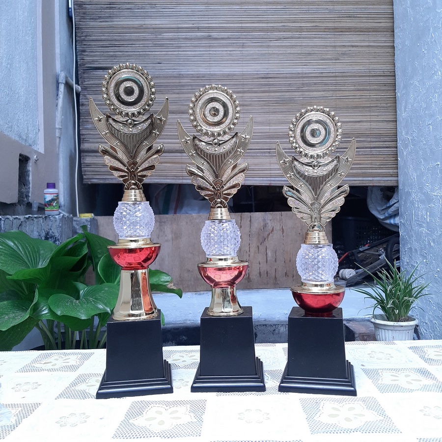 Jual Paket Trophy Piala set juara 123 tropi KACA MERAH KRISTAL | Shopee ...