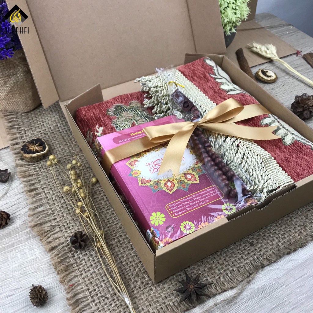 Jual Hampers Gift Box - Sajadah Travel Rumbai Arbain & Al Quran ...