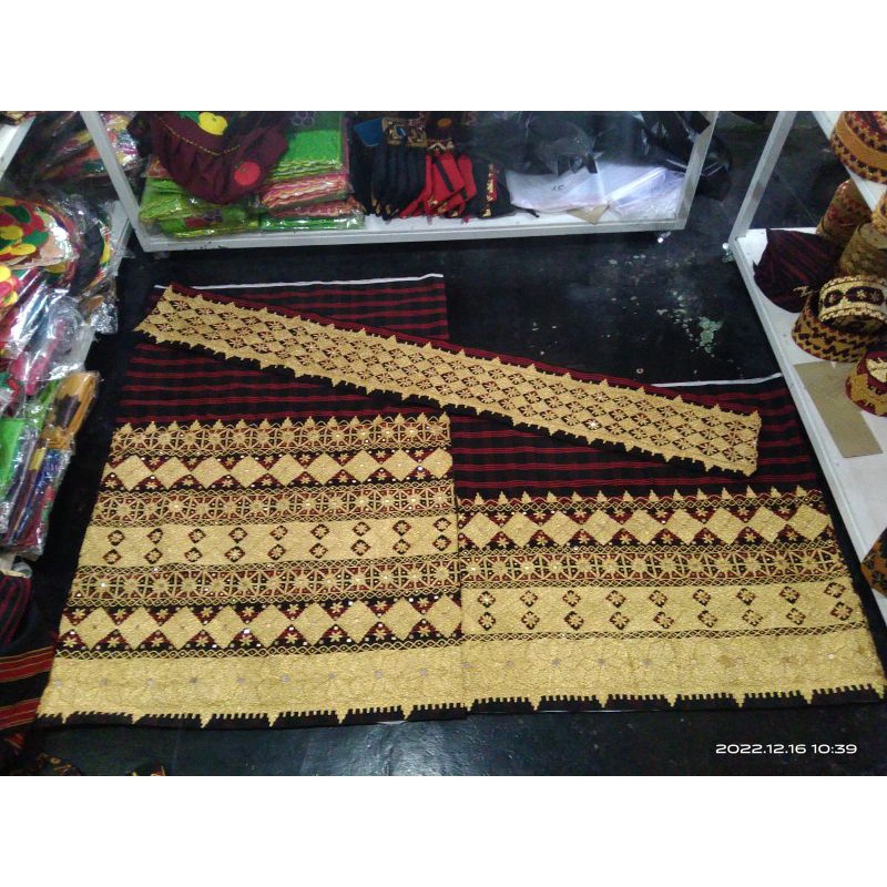 Jual Set kain Tapis Cantik Lampung Asli Sulam Tangan | Shopee Indonesia