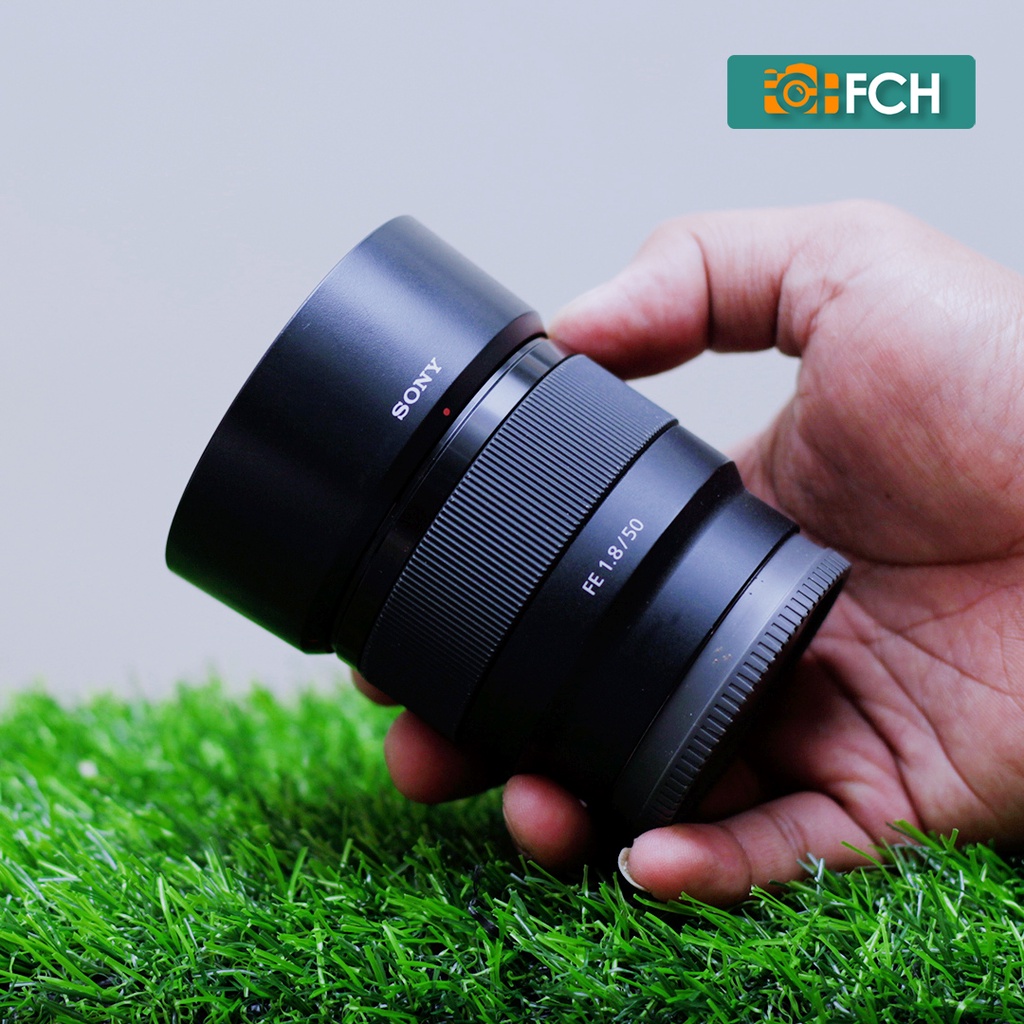 Jual LENSA FIX SONY FE 50MM F1.8 MULUS SIAP PAKAI BISA UNTUK APSC DAN ...