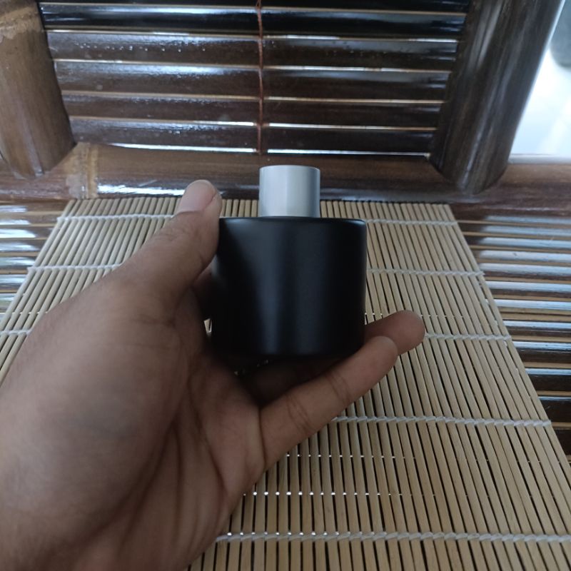 Jual Botol reed diffuser 50ml tutup ulir silver / botol bibit parfum ...