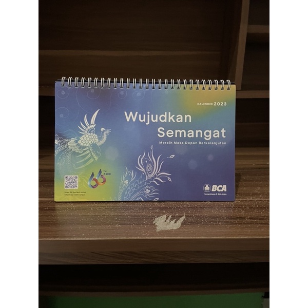 Jual kalender meja bca prioritas 2023 | Shopee Indonesia