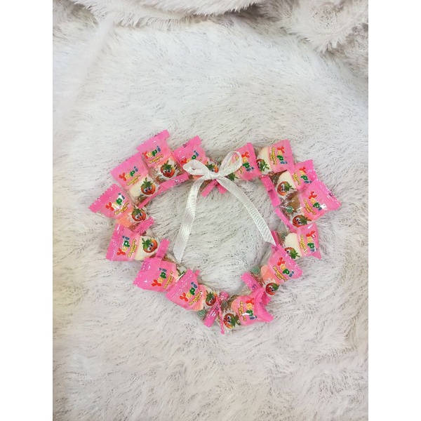 Jual buket permen yupi Kopiko love | Shopee Indonesia