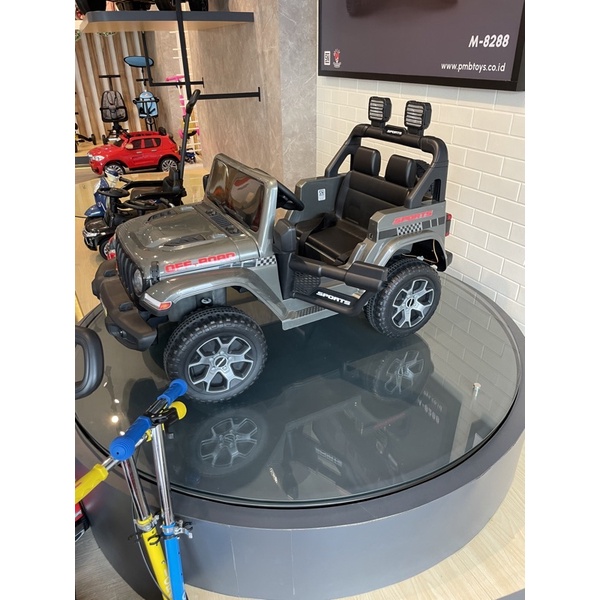 Jual PMB MAINAN MOBIL AKI MAINAN ANAK JEEP OFF-ROAD PMB M-8288 | Shopee ...
