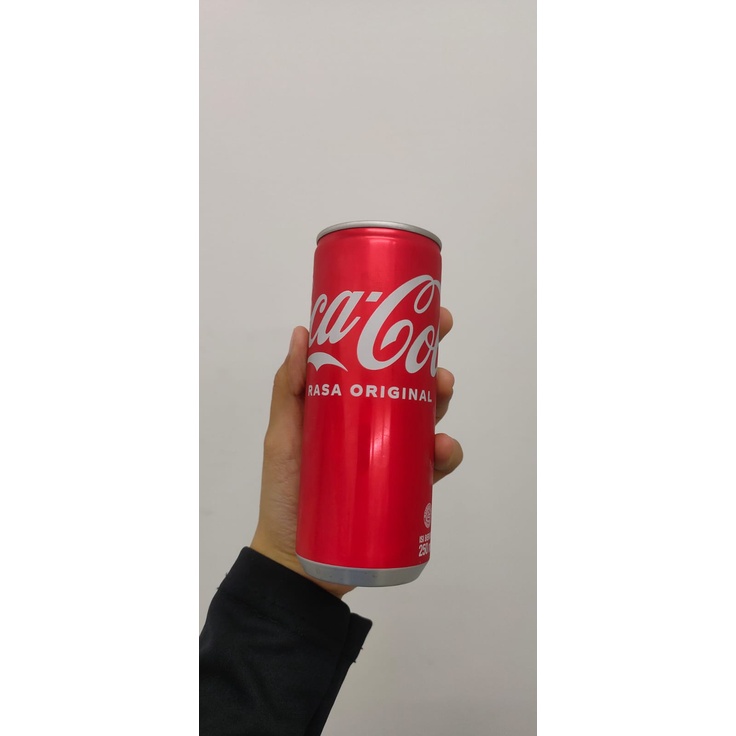 Jual Coca Cola Kaleng 250 ml | Shopee Indonesia