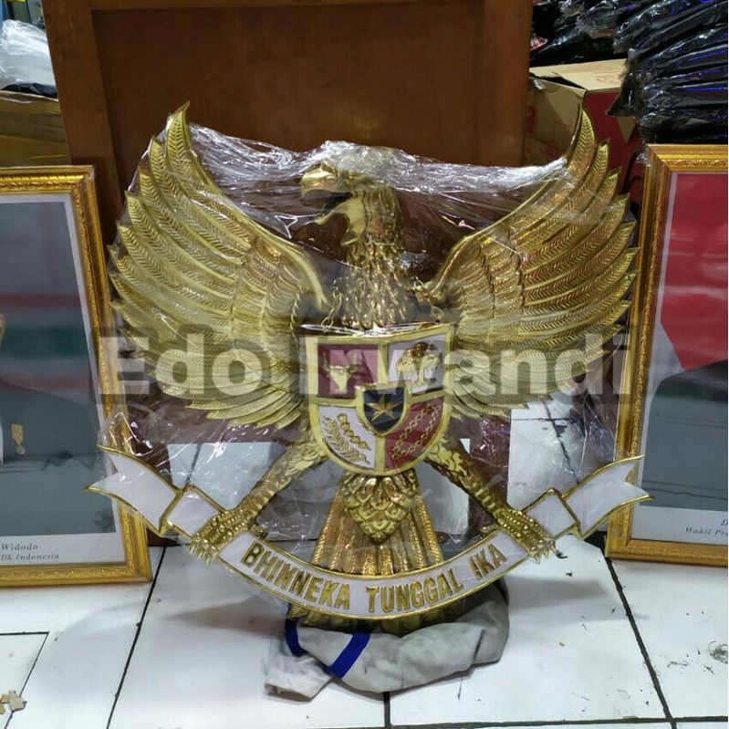 Jual Garuda PANCASILA Bahan Kuningan Ukuran 60 cm x 60 cm Ready Stock ...