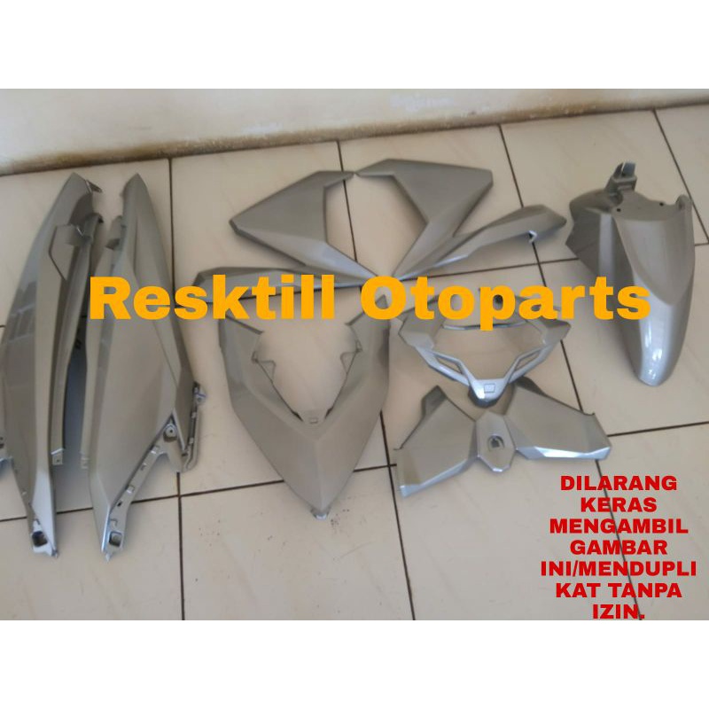 Jual Promo Bodi Halus Vario 125 150 Led Old Merah Putih Biru Silver Ijo ...