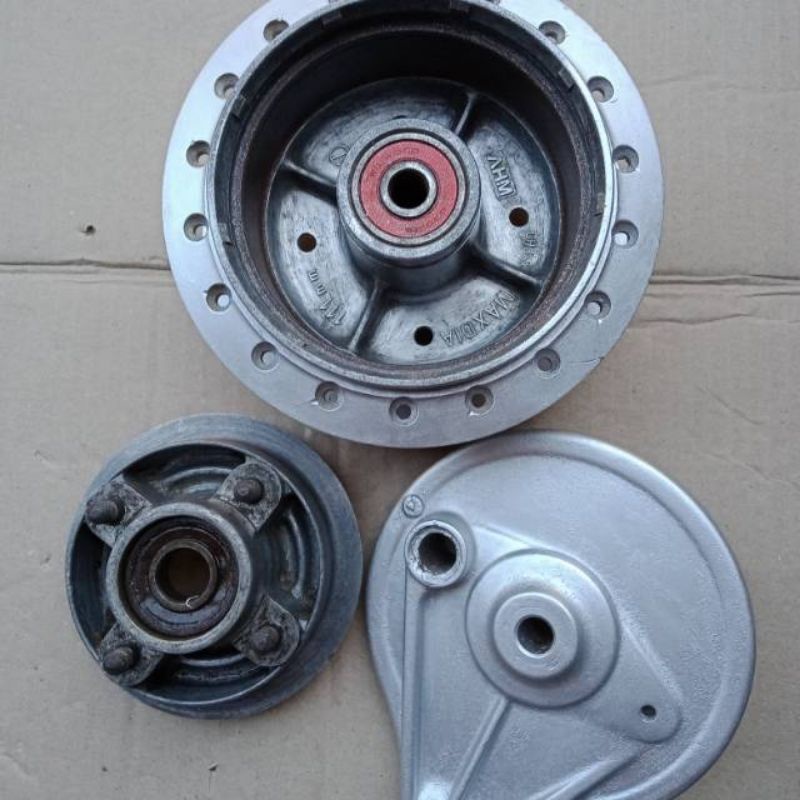 Jual Tromol trombol belakang set panel rem tutup tromol set panel gir ...