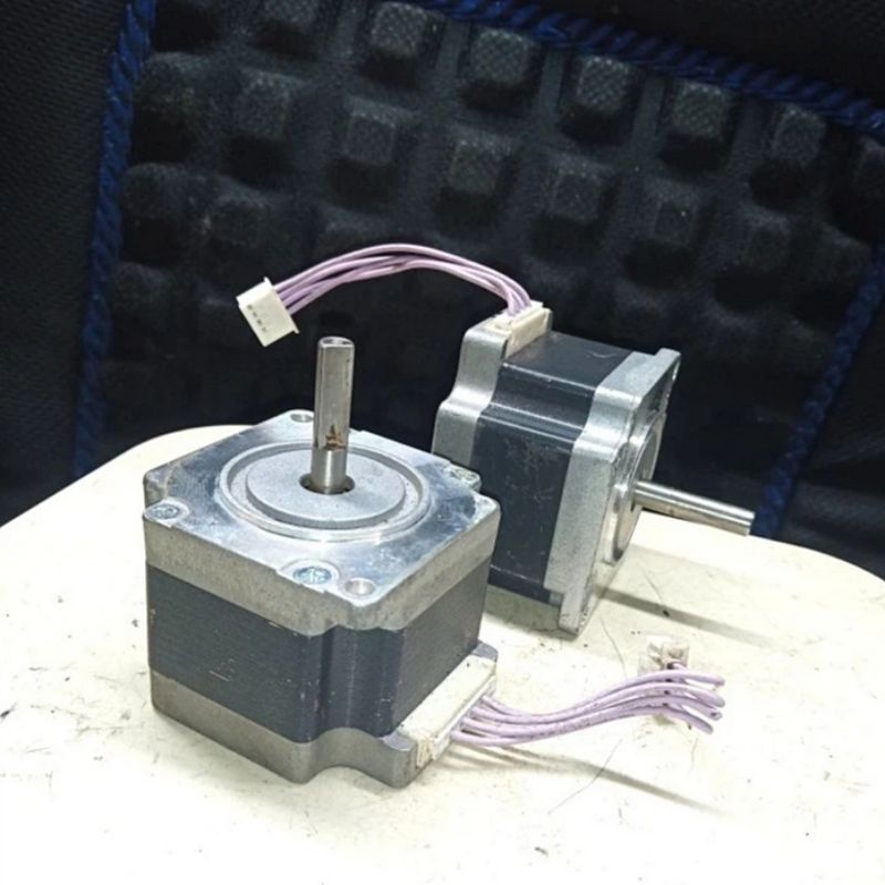Jual HARGA 2 STEPPING MOTOR SERVO KH56JM2U069 1.8 STEP / DEG 5 WIRE ...