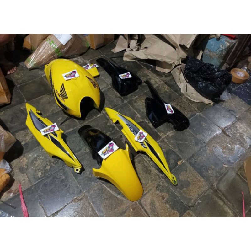 Jual tengki set full body tangki megapro primus tahun 2007-2009warna ...