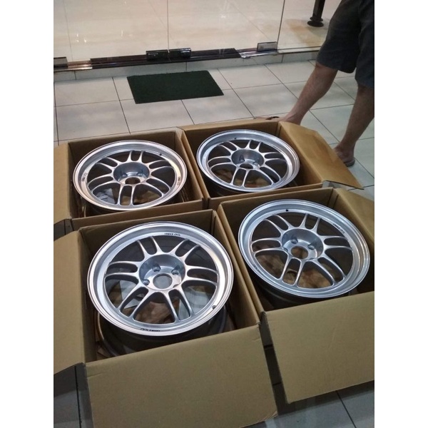Jual Velg Mobil Original Enkei Rpf1 R17 BARU Untuk Innova Rush Civic ...