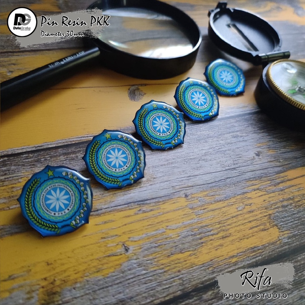 Jual [PIN RESIN] PKK Pin Bros Aksesoris Souvenir WANITA | Shopee Indonesia
