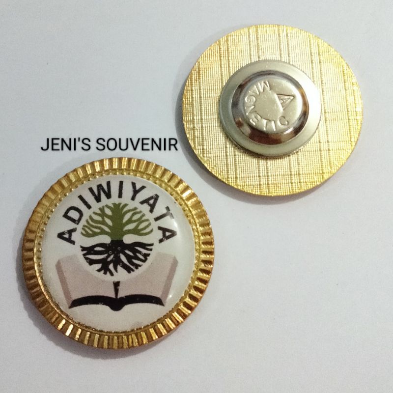 Jual PIN ADIWIYATA - LENCANA ADIWIYATA - BROS ADIWIYATA | Shopee Indonesia