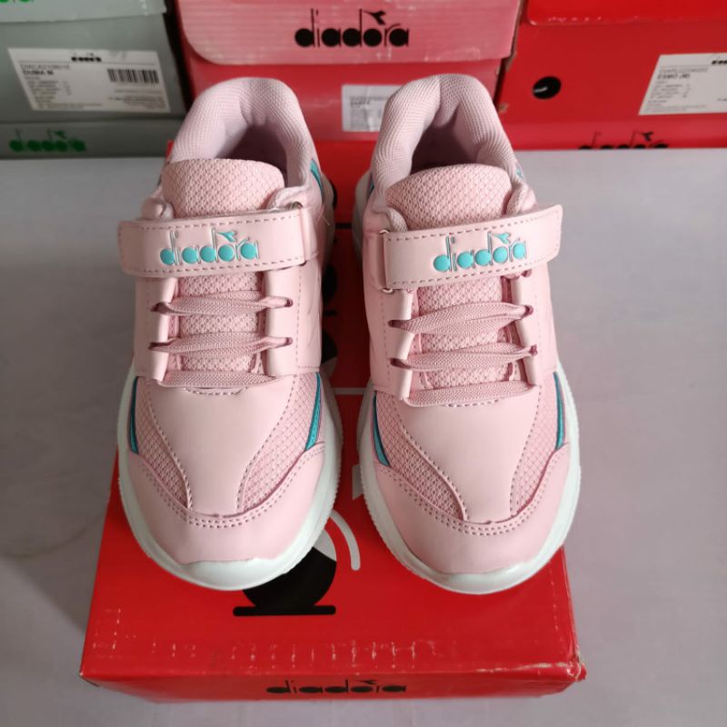 Jual DIADORA EUGENE P ( 30 , 31 ) | Shopee Indonesia