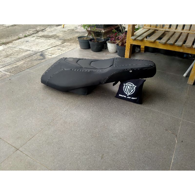 Jual jok Vario 125 LED jok Vario 150 LED model Eropa full busa latex ...