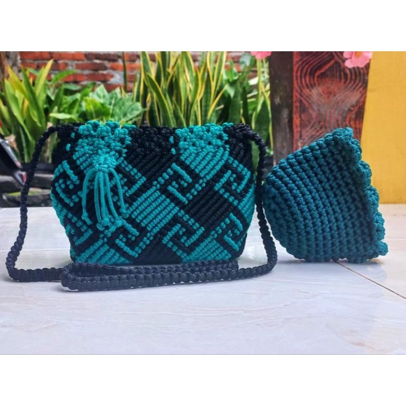 Jual Tas Rajutan Talikur Selempang Motif Kalimantan Tas Tali Kur Murah ...