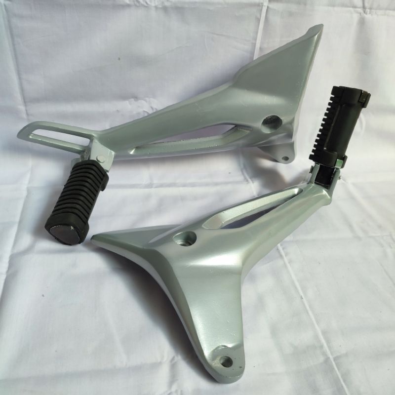 Jual POSTEP DUDUKAN FOOTSTEP SUPRA FIT NEW / SUPRA FIT BOX STANDART ...