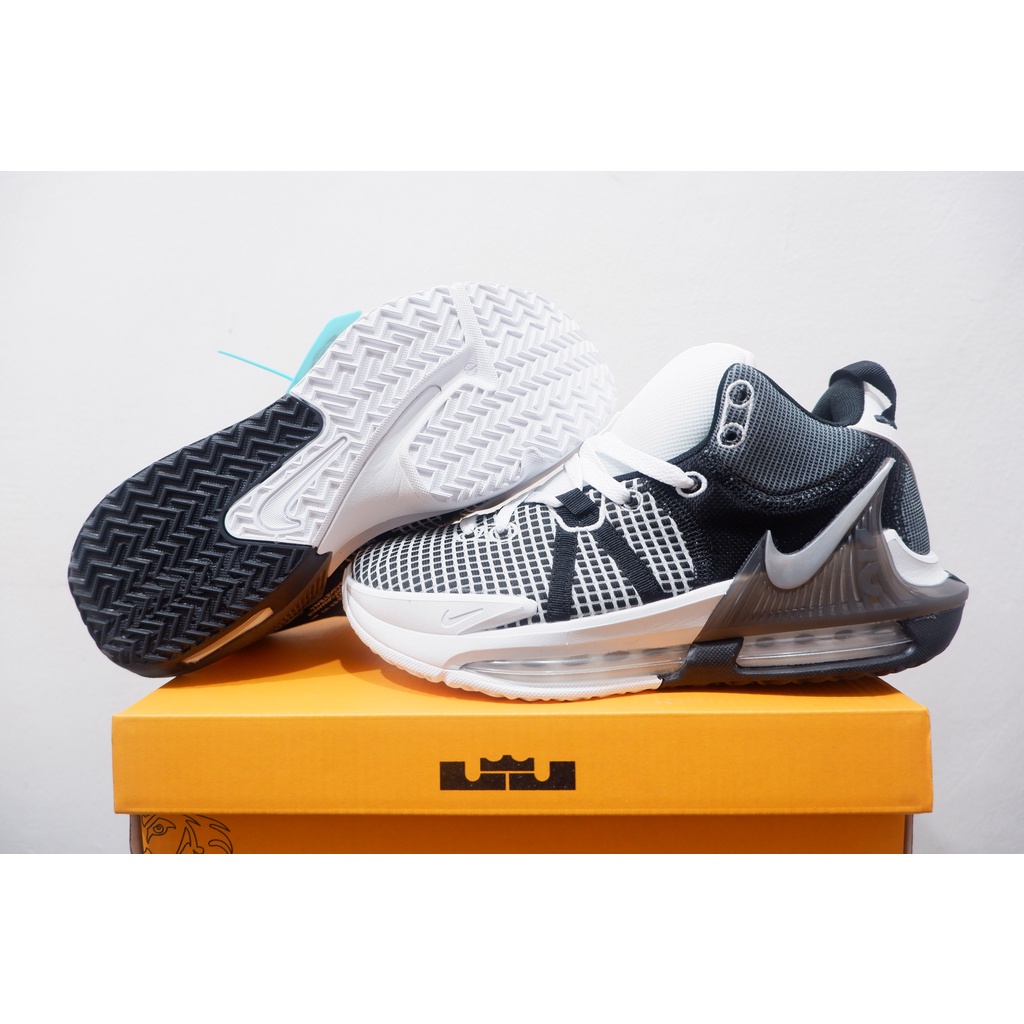 Jual SEPATU BASKET NK LEBRON WITNESS 7 LOW OREO | Shopee Indonesia