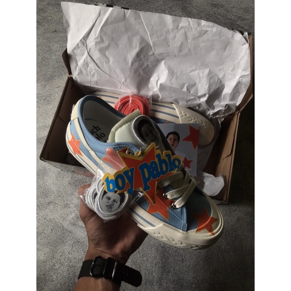 Jual compass x boy pablo baby blue | Shopee Indonesia