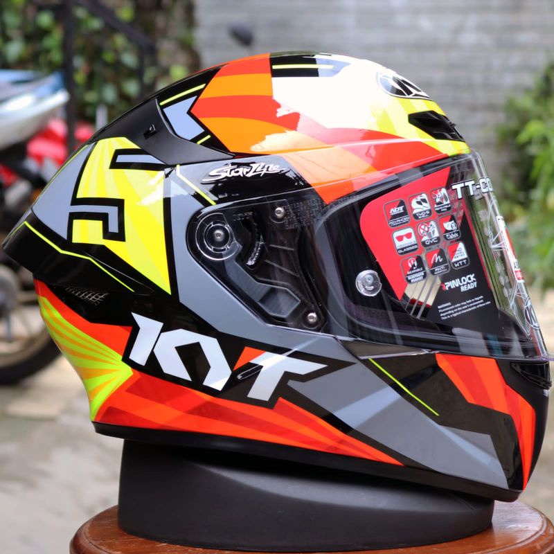 Jual Helm KYT TTC JAUME MASIA | Shopee Indonesia