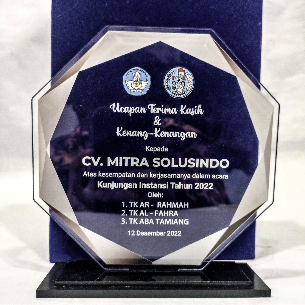 Jual Plakat akrilik CUSTOM Tebal 5mm + BOX BLUDRU / / hadiah ... Jual Plakat akrilik CUSTOM Tebal 5mm + BOX BLUDRU / / hadiah ...