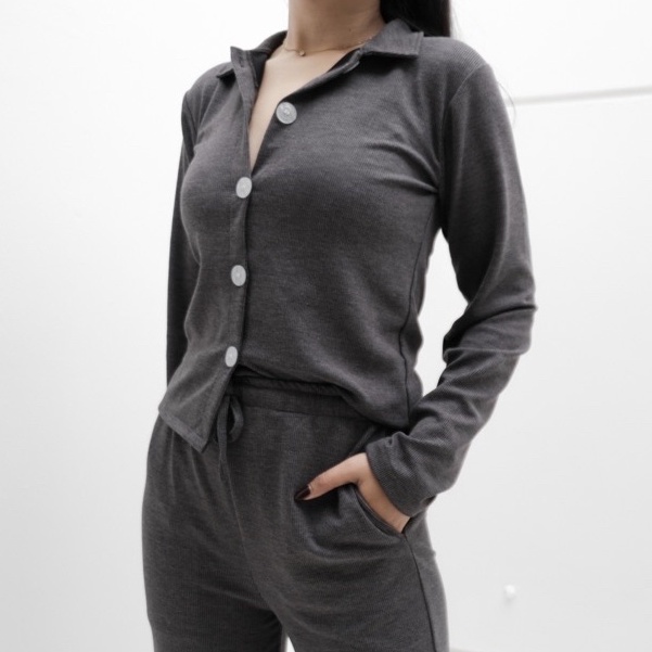 Jual Yeoji Hailey Cardigan Knit Korean Premium | Kardigan Korea ...