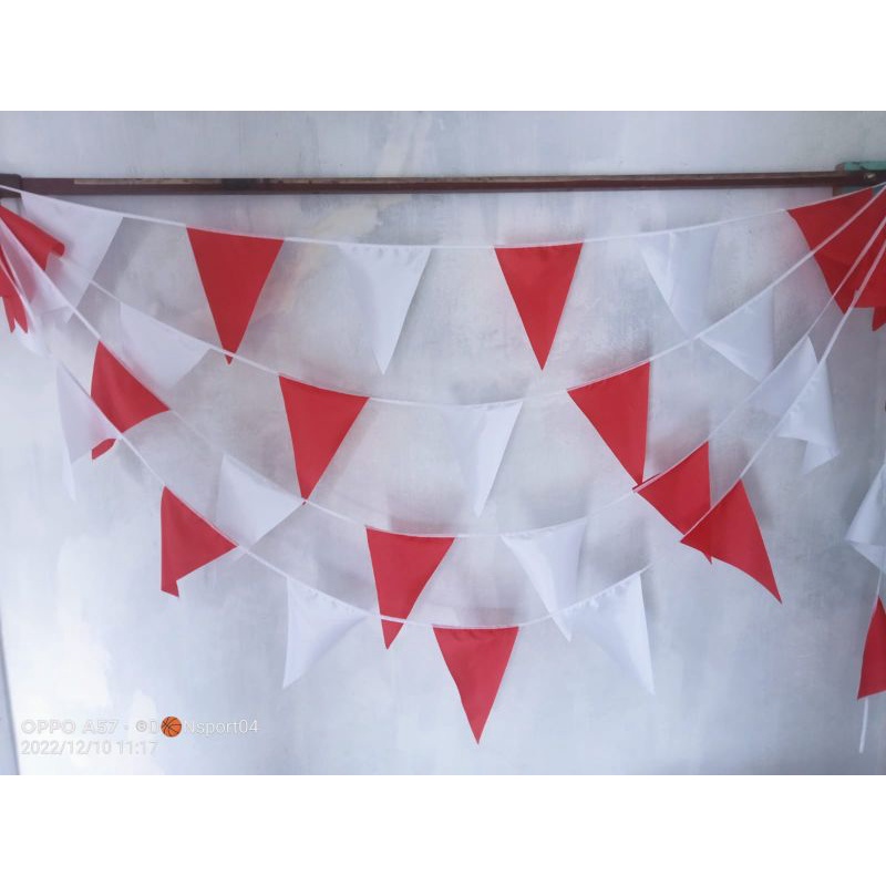 Jual BENDERA SEGITIGA WARNA WARNI # BENDEDA SEGITIGA KAIN # umbul umbul segitiga hiasan gang ...