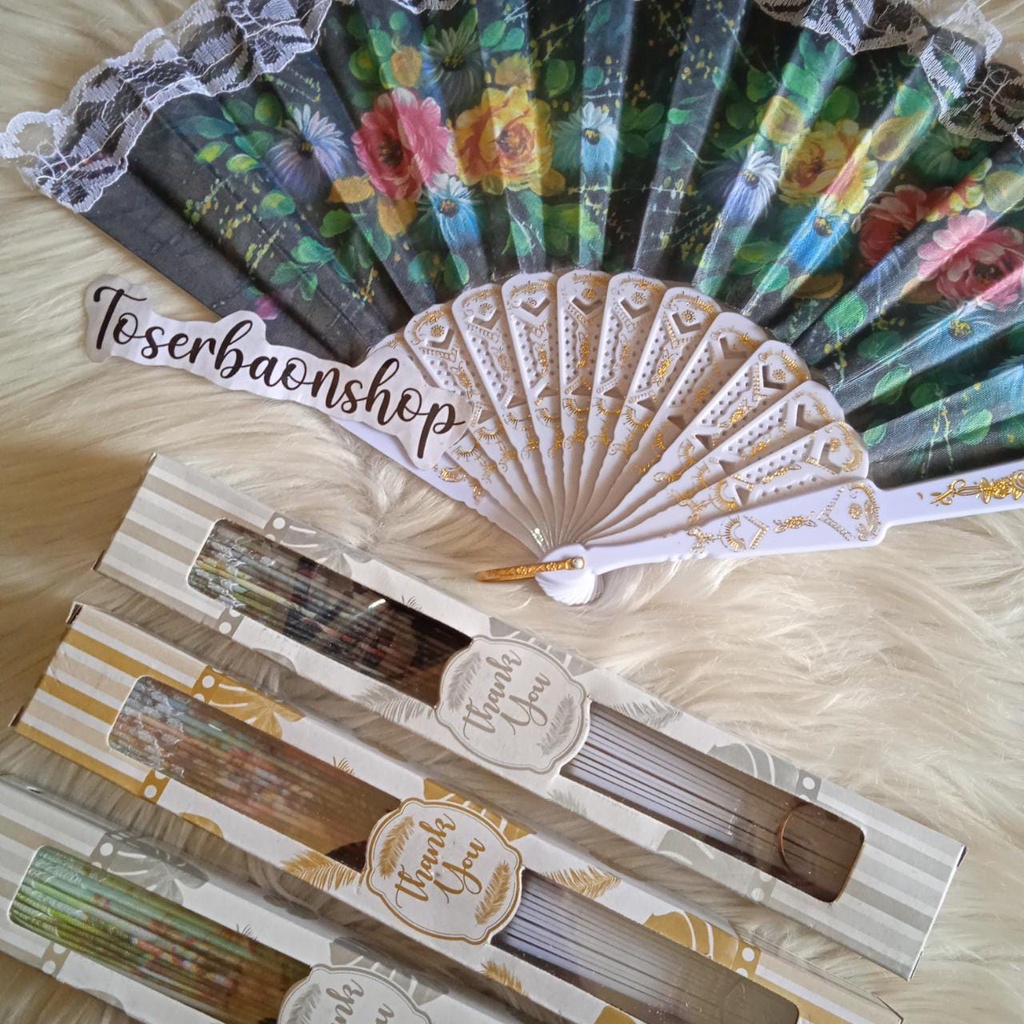 Jual Souvenir kipas spanyol gagang putih sovenir pernikahan murah unik ...