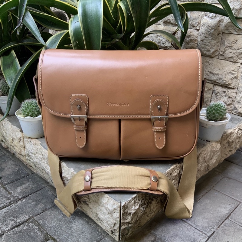 Jual HERRINGBONE OLD PARM LEATHER CAMERA BAG BROWN DELUXE GENUINE ...