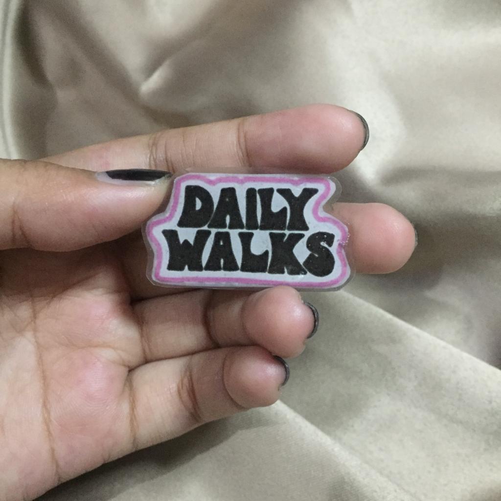 Jual (NEW) PIN ACRYLIC/ PIN AESTHETIC/ PIN TAS/ PIN KEKINIAN/ MURAH ...